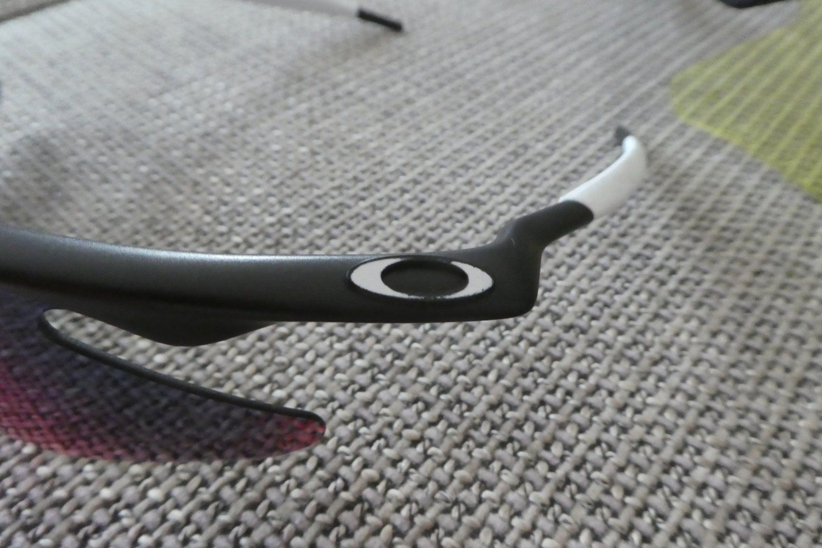 Die Oakley Galerie - Hommage an die alten (!) Kultbrillen | MTB-News.de ...