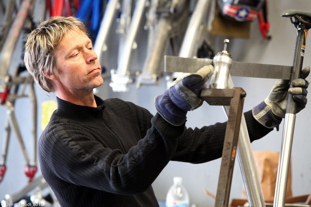 "I’m more like an artist…" Hausbesuch bei Intense Cycles - MTB-News.de