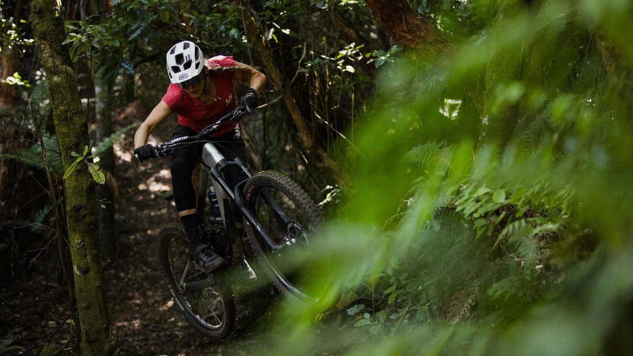 Rae Morrison – Raw: Vollgas durch Nelson! - MTB-News.de